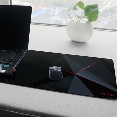 简约锁边创意防滑防水超大鼠标垫加厚简洁大号绘画垫电竞游戏桌垫 虎窝淘