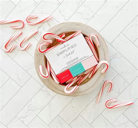 크리스마스 장식 나무에 걸려 클로즈업 · 무료 스톡 사진