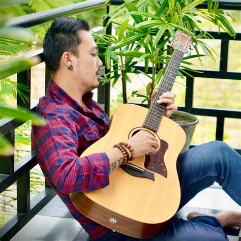 သားအချစ်မြေးအနှစ်တဲ့ 😍 ၁၈ မိုင်တောရ မှာဝါဆိုသင်္ကန်းကပ်လှူခဲ့သောနေ့က အမှတ်တရ 📸 Nyi Min