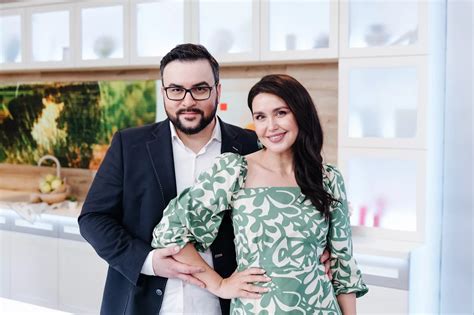 Руслан Сенічкін поділився сімейними спогадами Woman Magazine