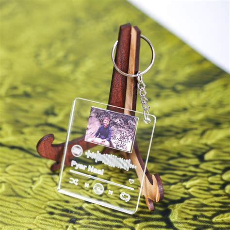 Fashionable Spotify Key Chain T Winni