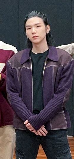 Bts Community Posts 긴머리 민윤기 😭😭😵😵