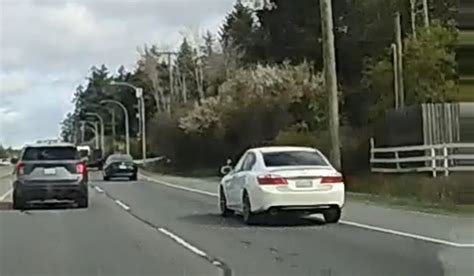 Ive Seen People Yield At A Merge Before But Never The Opposite R