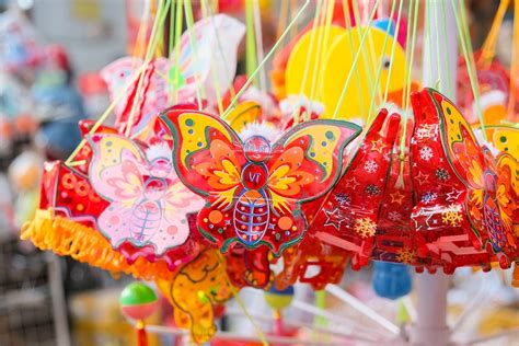 G I L A Ch N Qu T Ng Trung Thu Ngh A Cho C C B Qui Ph C N I Ngo I Th T Inox Nh A