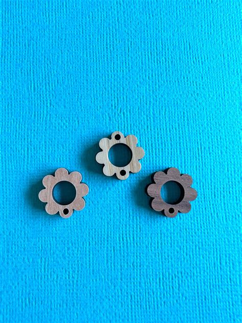 Wooden Flower Topperconnector Laser Bloom
