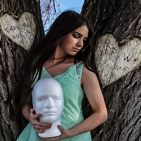 Carolina Roslyn Youtube