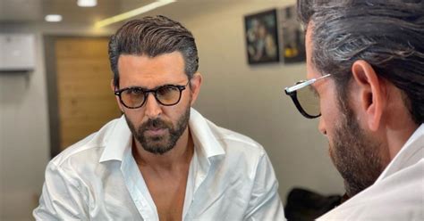 تقارير هريثيك روشان يبحث عن مخرج بديل عن والده لـ Krrish 4 Et بالعربي