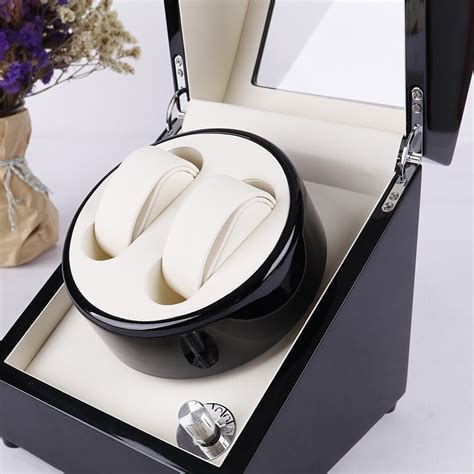 Кутия за съхранение и навиване на автоматични часовници 2 бр