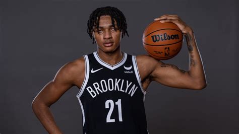 Shai Gilgeous Alexander 2025 Net Worth Earnings Details Stats Surprise Sports