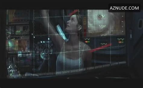 Carrie Anne Moss Sexy Scene In Red Planet Aznude