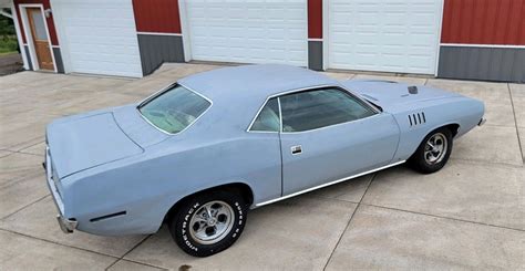 Old 1971 Cuda Still Has Some Life Left In It Good V8 News Sweetens