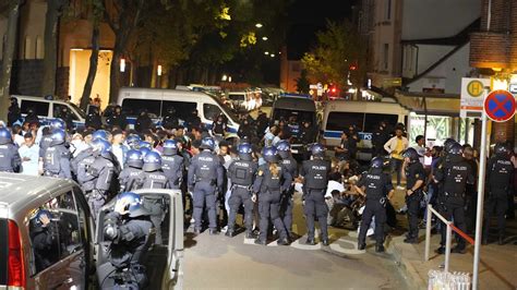 Eritrea Festival In Stuttgart 228 Festnahmen Nur Einer Muss Zum Haftrichter Regional Bild De