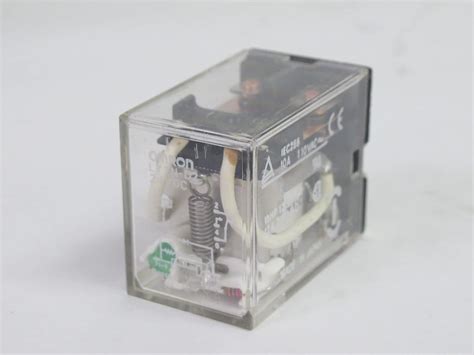 Omron Ly2n D2 Dc24 Relay 10a Dpdt Coil 24vdc Industrial And Scientific
