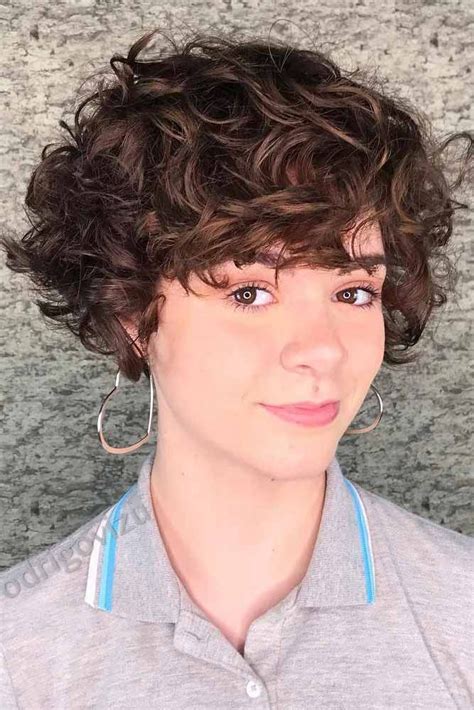 70 Sassy Short Curly Hairstyles To Wear At Any Age Short Curly Hairstyles For Women Short