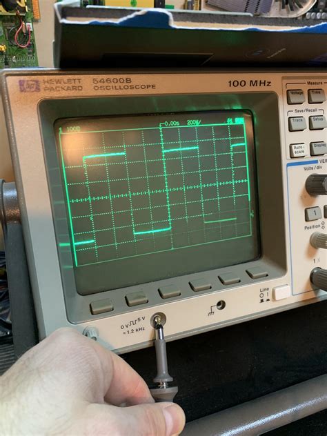 Why Does My Scope Have A Fuzzy Signal R Askelectronics
