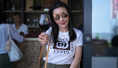 รวมรูปภาพของ ประวัติ บอสปัน ปัญจรัศม์ กนกรักษ์ธนพร นักธุรกิจสาว ผู้ถือหุ้น ดิ ไอคอน กรุ๊ป