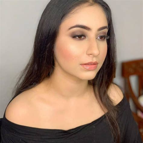 Komal Bhui Delhi