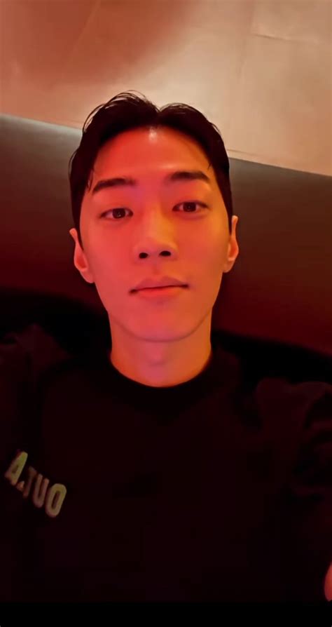 ปักพินในบอร์ด Gray Amog