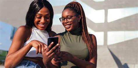 What Does Aave Mean And Why White People Using It Is Problematic Yourtango