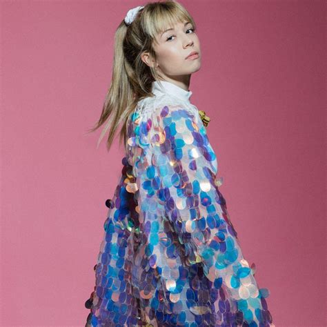 Simply Stunning R Jennettemccurdy