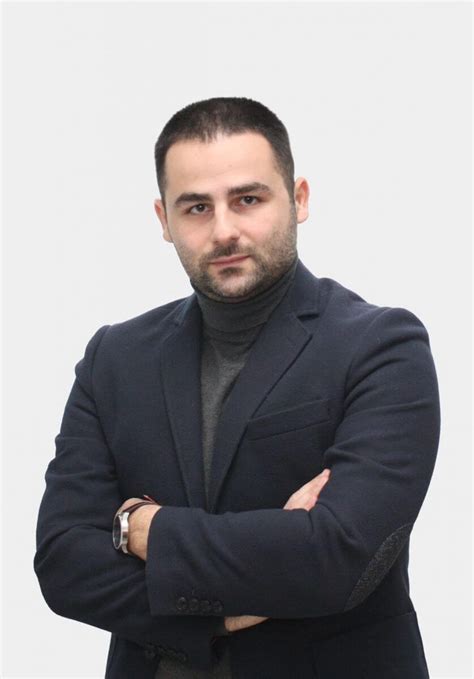 სისხლში სამოქალაქოში საგადასახადო სამართალში პროფესიონალი ადვოკატი