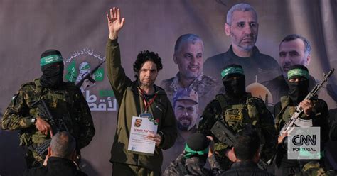 Quem é Ofer Calderon O Refém Israelita Libertado Pelo Hamas Que Pediu Cidadania Portuguesa