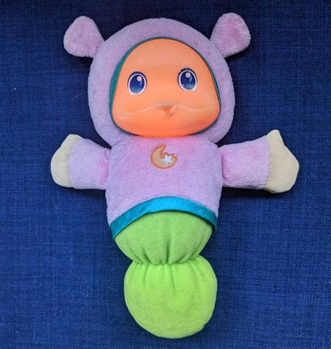 Endless Thread Gets To The Bottom Of Creepy Glo Worm Lullaby Endless Thread