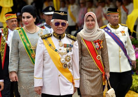Taib Mahmud Letak Jawatan 28 Feb Ini Adenan Satem Ketua Menteri