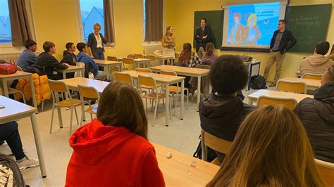 Saint Martin Le Lycée Giraux Sannier Accueille Des Experts Comptables Et Commissaires Aux Comptes