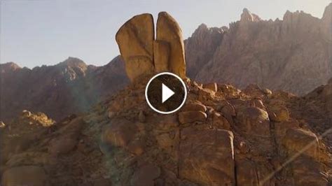 Finding The Mountain Of Moses The Real Mount Sinai In Saudi Arabia