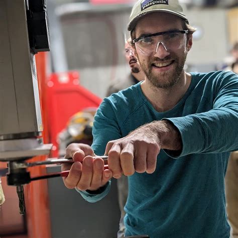 Cnc Router Level 1 Class Learn Cnc Operation And Vcarve Design