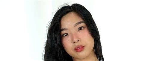 Elle Lee Biography Wiki Age Height Career Photos And More