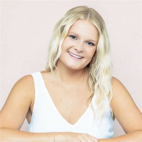 Ema Brace Ms Ctrs Experiential Therapist Charlie Health Linkedin