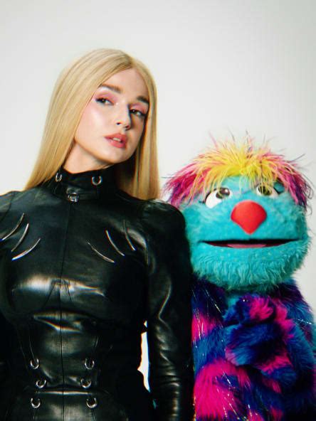 Improbably Poppy Improbably Poppy Nature VEEPS