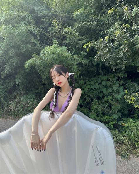 [이달의소녀] 여진 인스타 수영복 촬스의 이슈와 유머