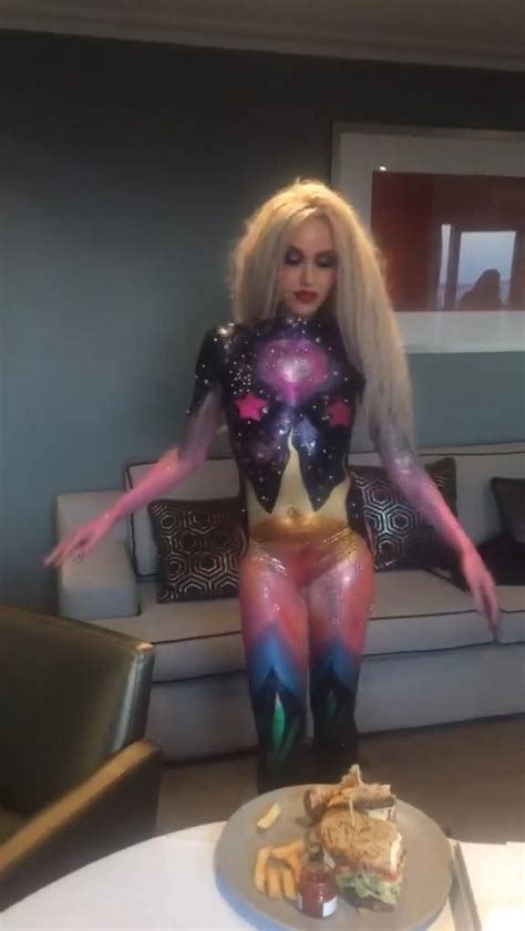 Imogen Anthony Topless Pics Gifs Thefappening