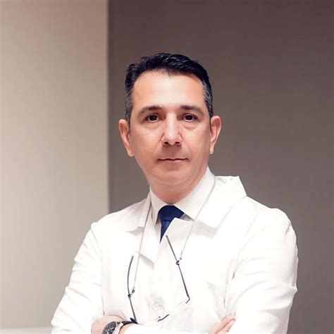 Ουρολόγος Κατσίβας Παντελής ΜΙΚΡΟ ΘΗΛΩΜΑ ΣΕ ΑΞΟΝΙΚΗ ΤΟΜΟΓΡΑΦΙΑ ΣΕ