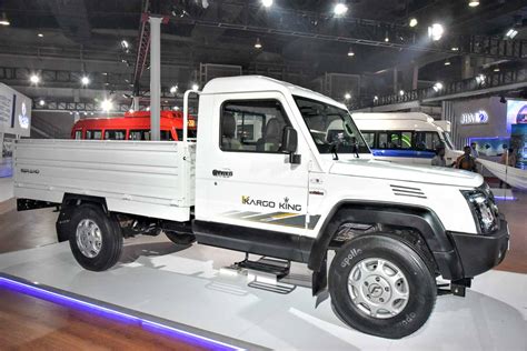 King Forces Instagram Twitter And Facebook On Idcrawl