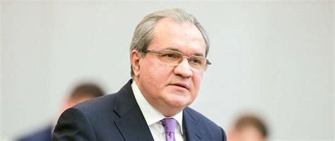 Глава СПЧ Фадеев прокомментировал избиение поджигателя Корана сыном