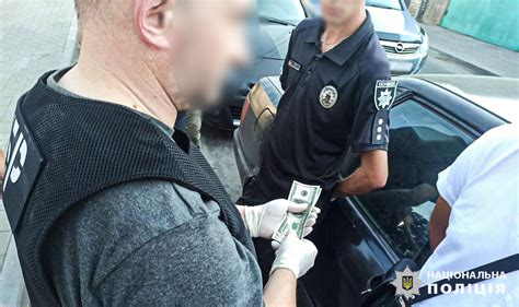 📌У Хмельницькій області затримали двох ділків які обіцяли чоловіку уникнути мобілізації📌 📌