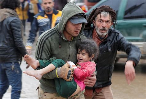 Dos Potentes Terremotos Causan Miles De Muertos En Turquía Y Siria