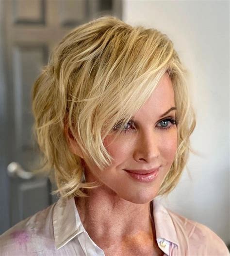 30 Outstanding Choppy Layered Haircuts For 2025