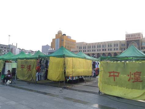 2024南门广场游玩攻略 银川南门广场因南门楼得名 去哪儿攻略