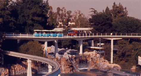 Disneyland Peoplemover