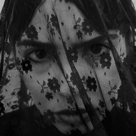 Erny Belle Signs To Flying Nun