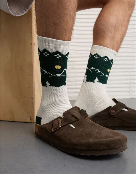 Ae Graphic Terry Crew Socks Ae