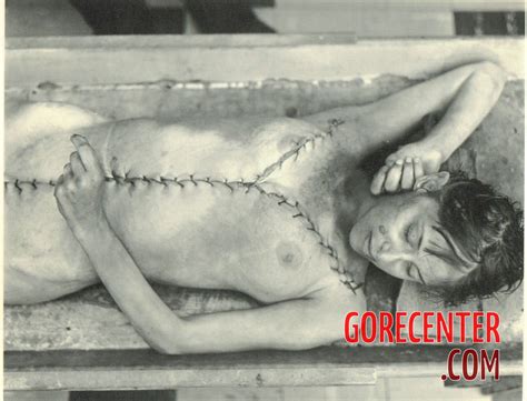 MIX Naked And Dead Women On The Dissection Table GoreCenter