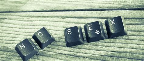 সেক্স লাইফে করোনা ভাইরাস এবং লকডাউন কতটা প্রভাব ফেলেছে In Bengali