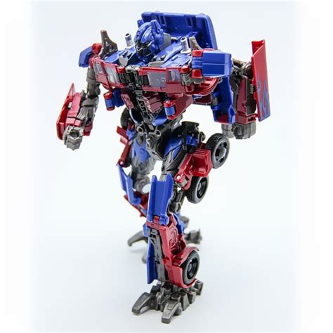 Optimus prime игрушка Studio Series 05 - Оптимус Прайм