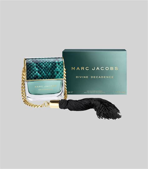 Marc Jacobs Divine Decadence Eau De Parfum 17 Oz50ml